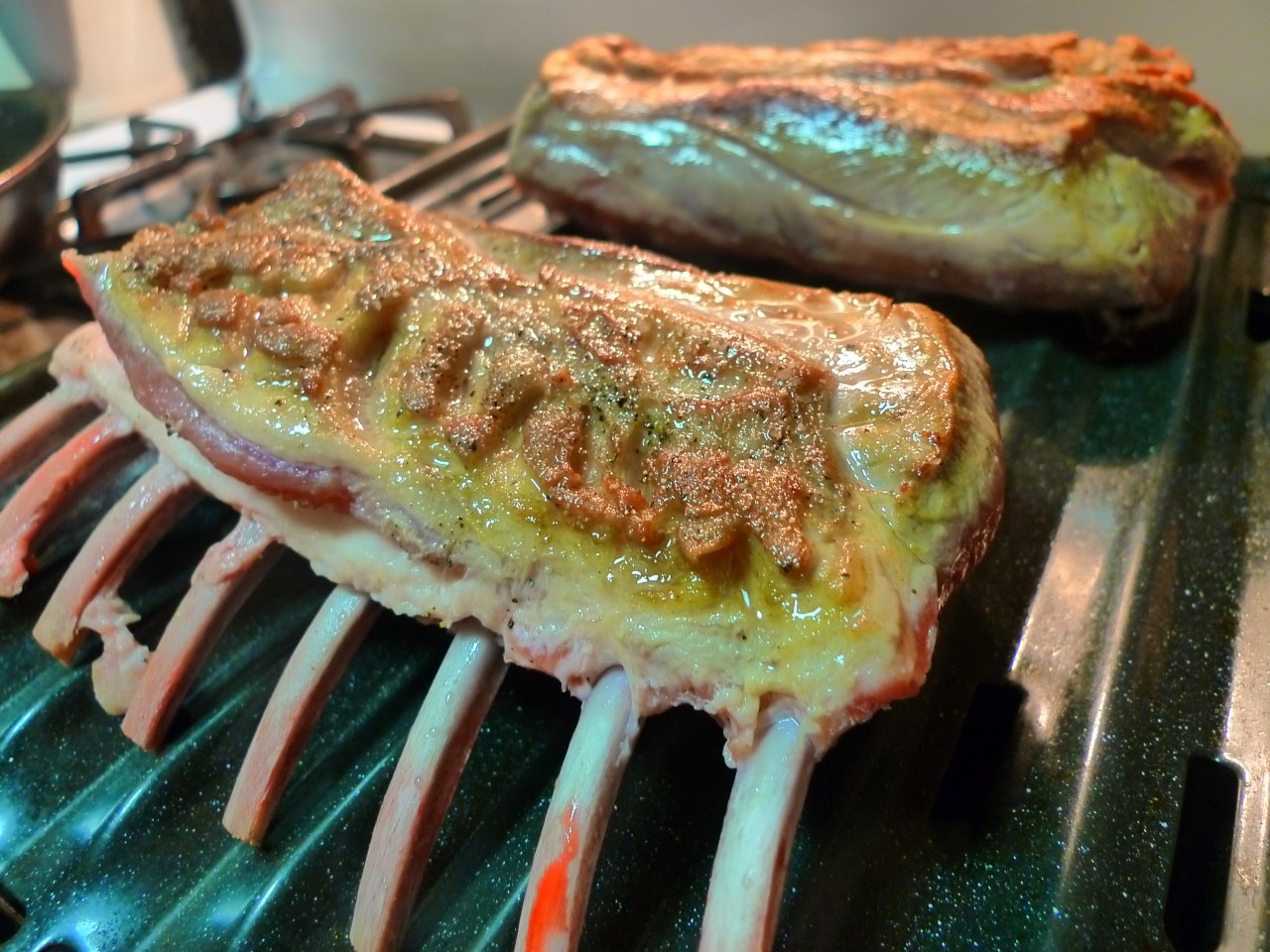 Herb-Crusted Rack of Lamb with Honey Mustard Glaze | food comas