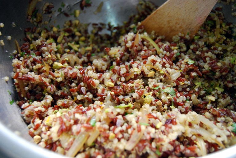 Red Rice and Quinoa Salad with Pistachios and Craisins | food comas